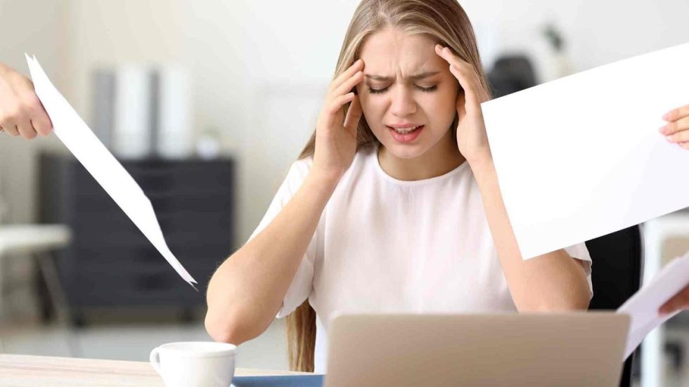 WHAT DOES A PANIC ATTACK FEEL LIKE | Estadt Psychological